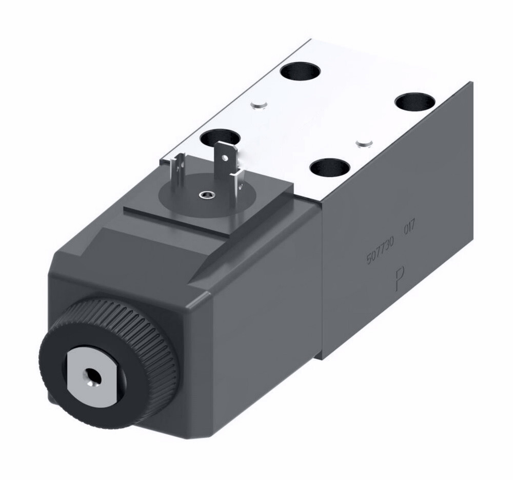 Danfoss / Eaton Vickers 4-WAY. 2-POSITION. SPRing OFFSET End-TO-End SP ...